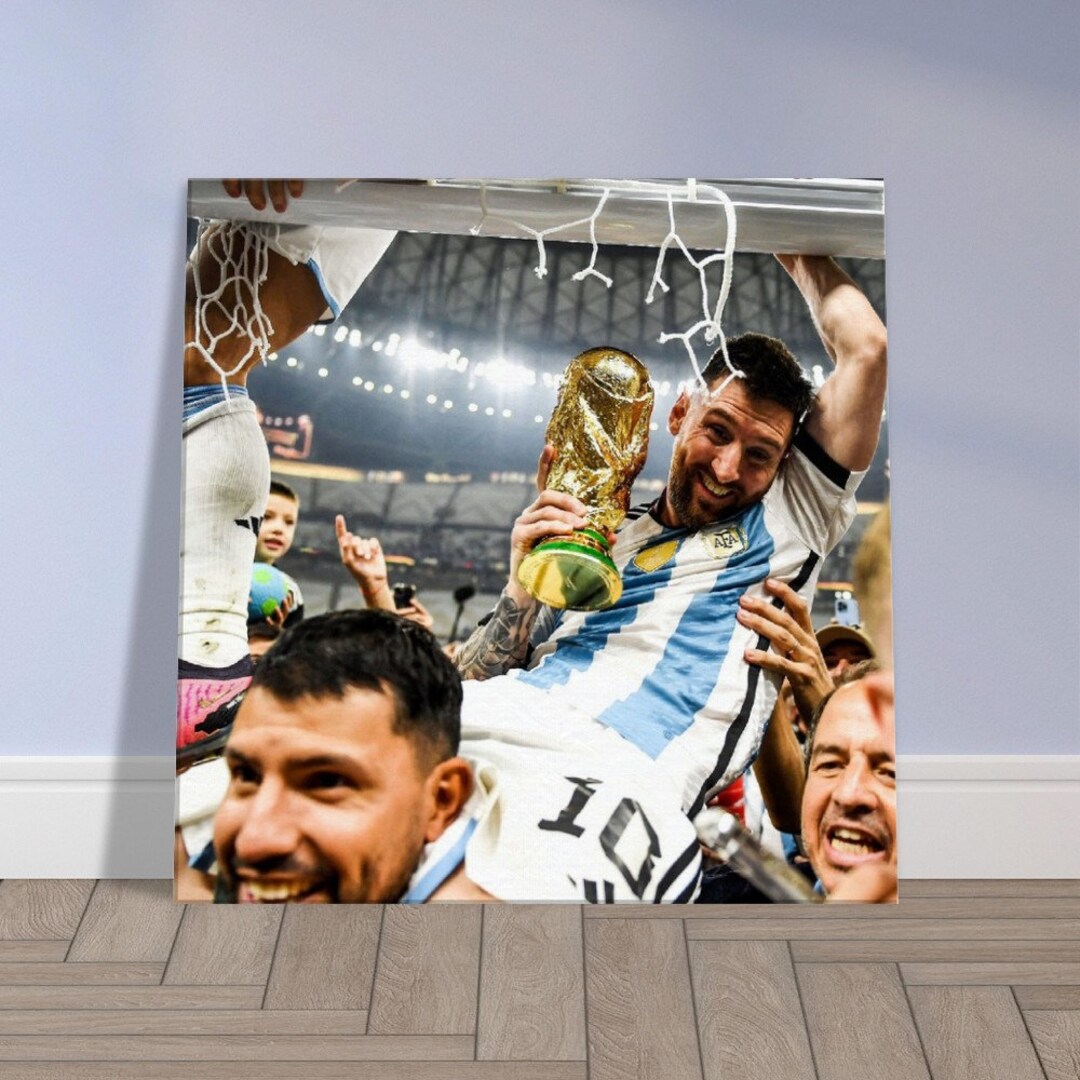 Lionel Messi Smiling With World Cup Trophy Canvas Wall Art / Messi ...