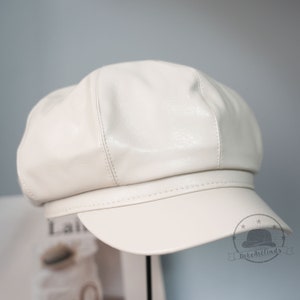 Fashion White PU Newsboy Hats, Minimalist Baker Boy Hat for Women ...