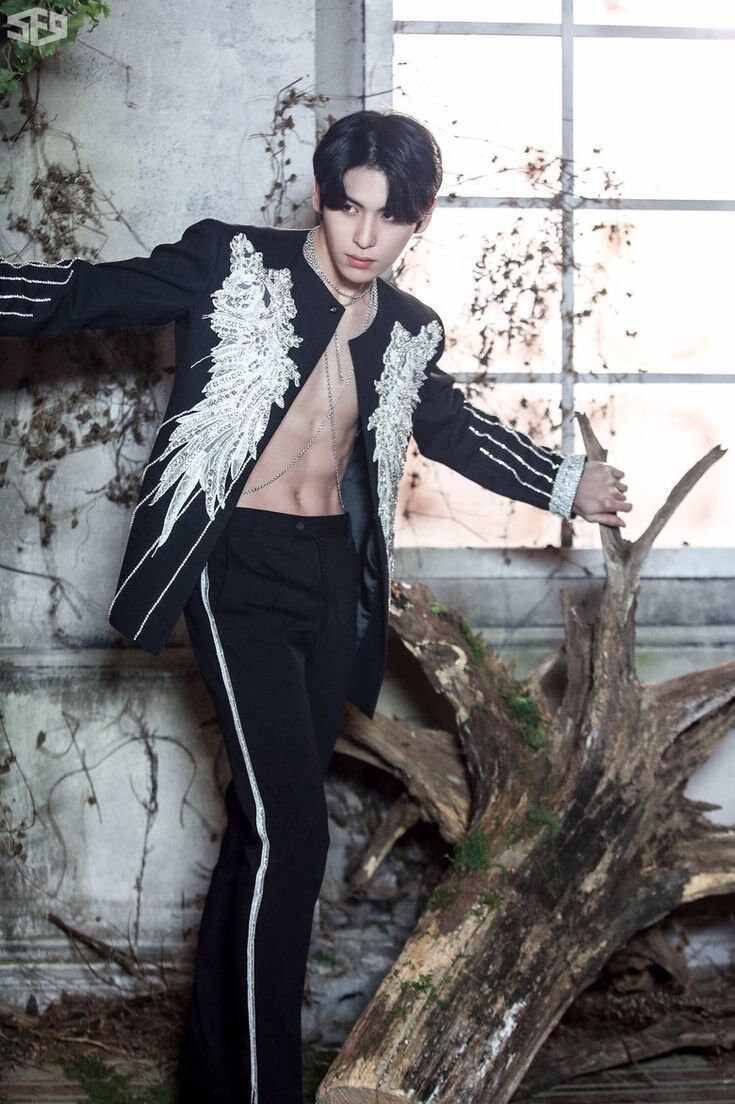 Tae Yang From SF9 - Etsy