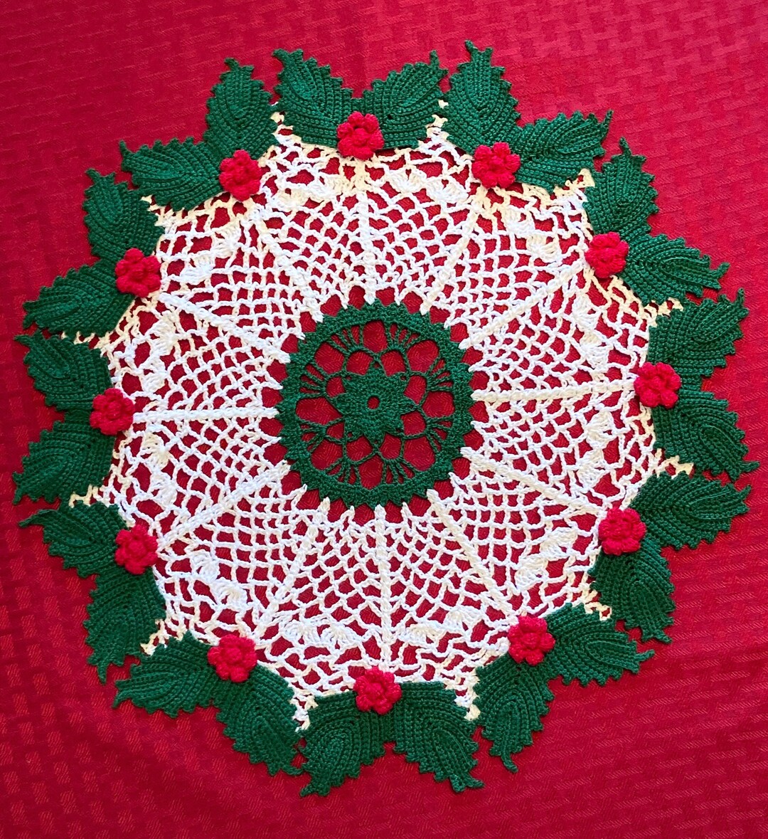 Christmas Doily, White With Green Holly Leaves and Red Berries, Holiday ...