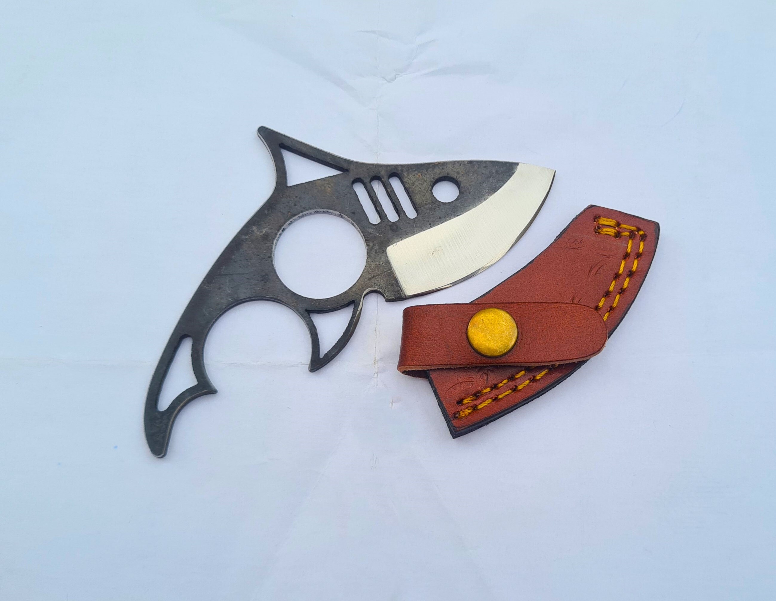 Custom Made Stainless Steel Hunting Knife Neck Knife With Shark Themed ...