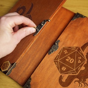 Custom Dungeon Master Screen, Dnd Screen Table, DM Screen Wood, DM ...