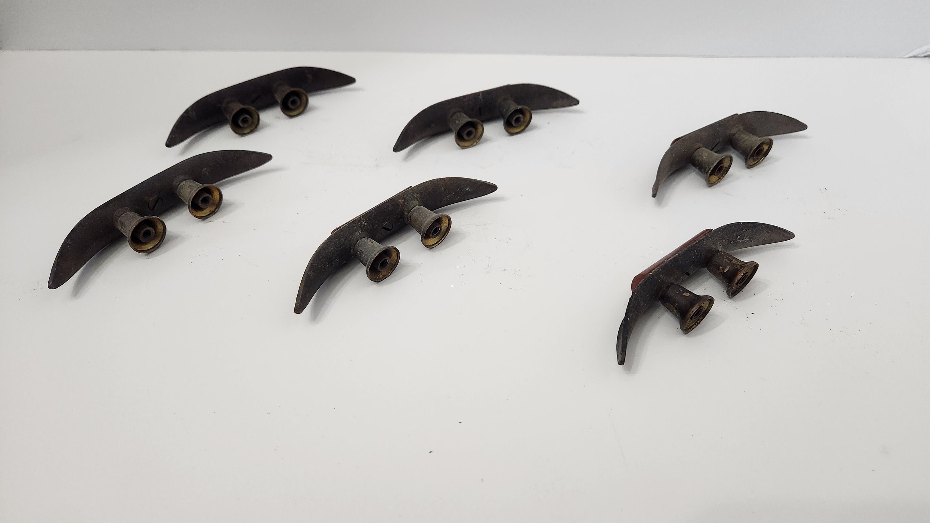 Vintage Amber Bakelite Cabinet Pulls - Etsy