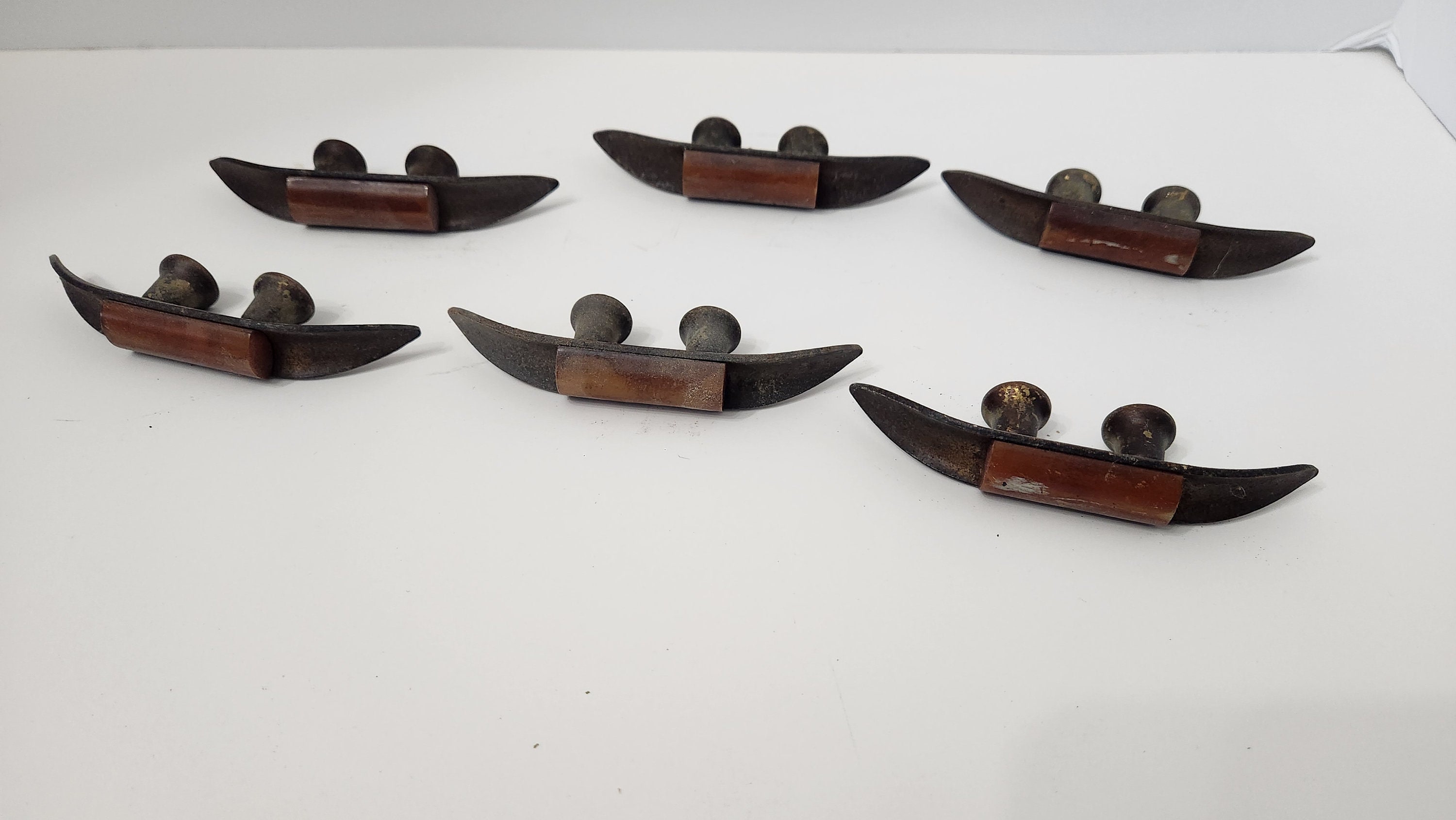 Vintage Amber Bakelite Cabinet Pulls - Etsy