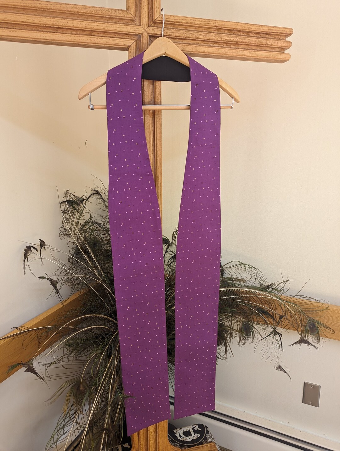 Purple Clergy Stole, Purple Lenten Stole With Metallic Gold Crosses - Etsy