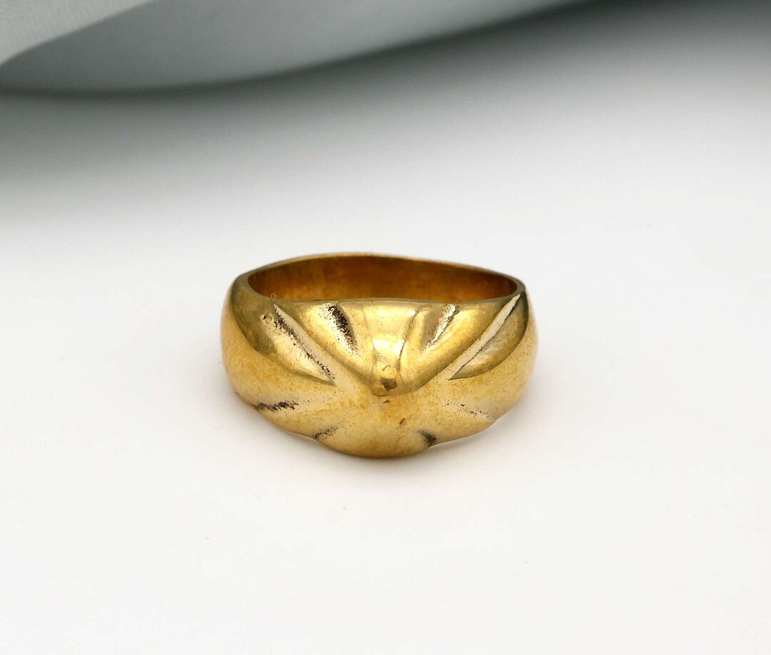 Pointed Gold Dome Ring, Solid Gold Chunky Ring, Womens Plain Bubble ...