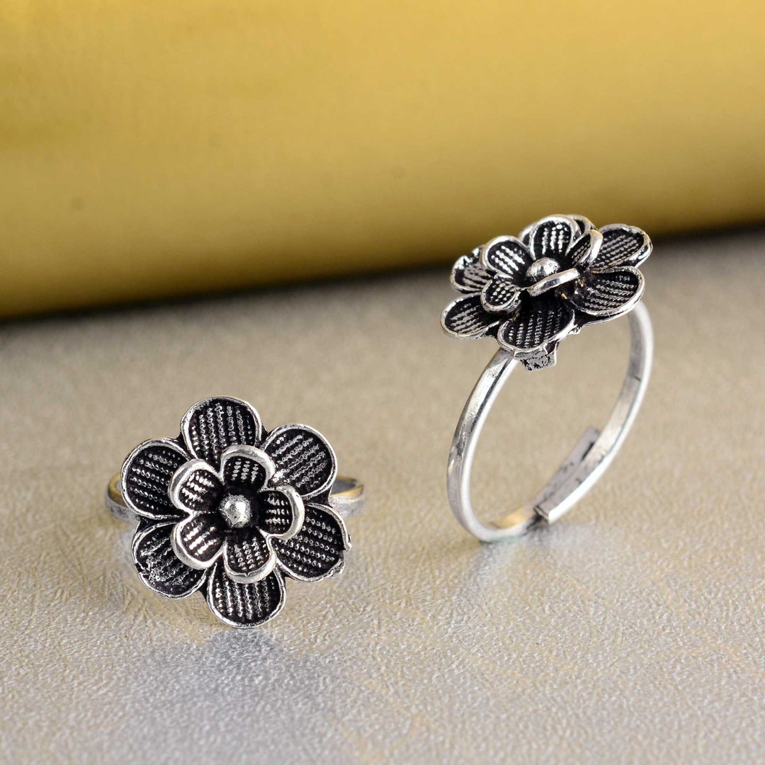 Silver Plated Adjustable Floral Toe Ring - Etsy