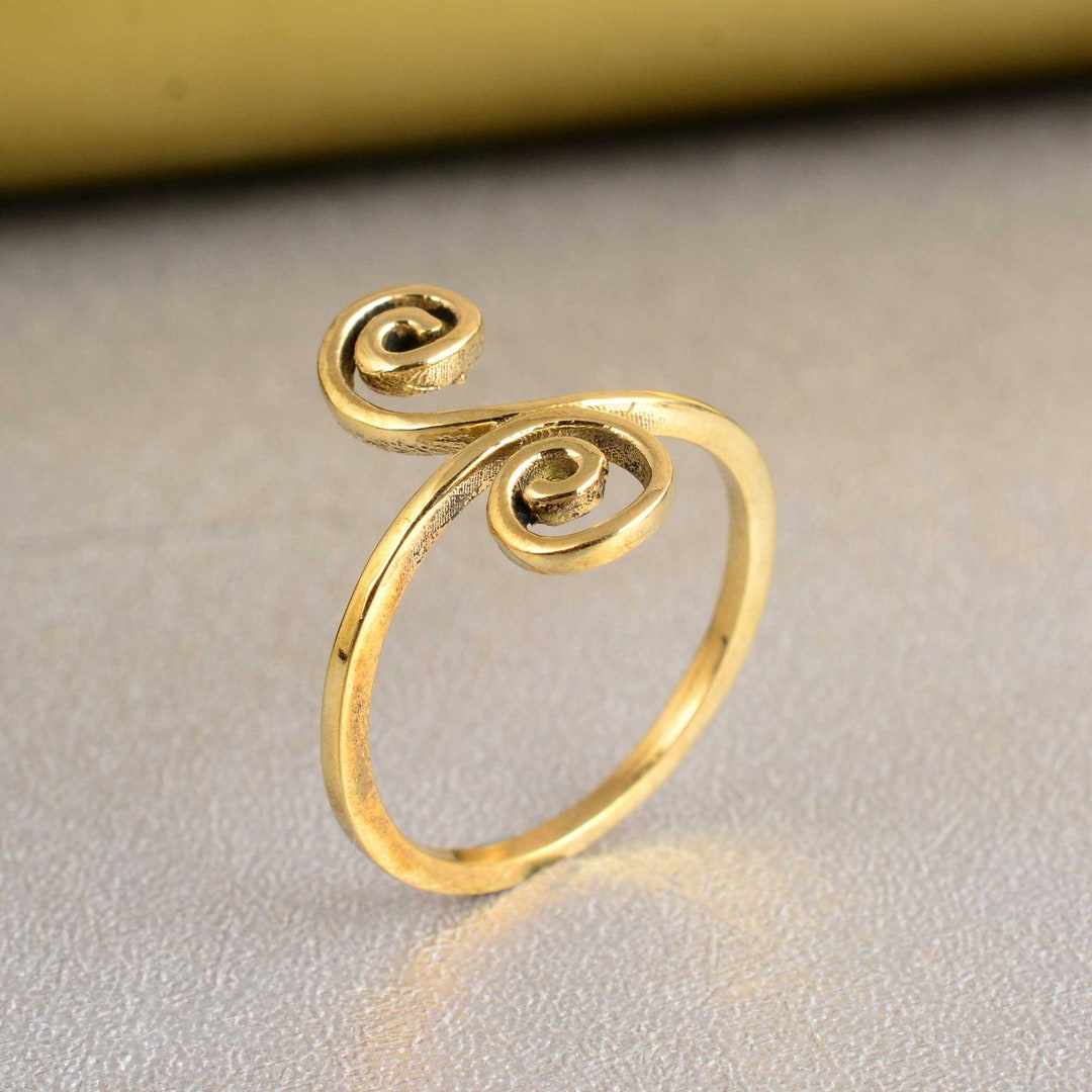 Spiral Ring, Hypnotic Ring, Spiral Brass Ring, Swirl Ring, Gold Wired ...