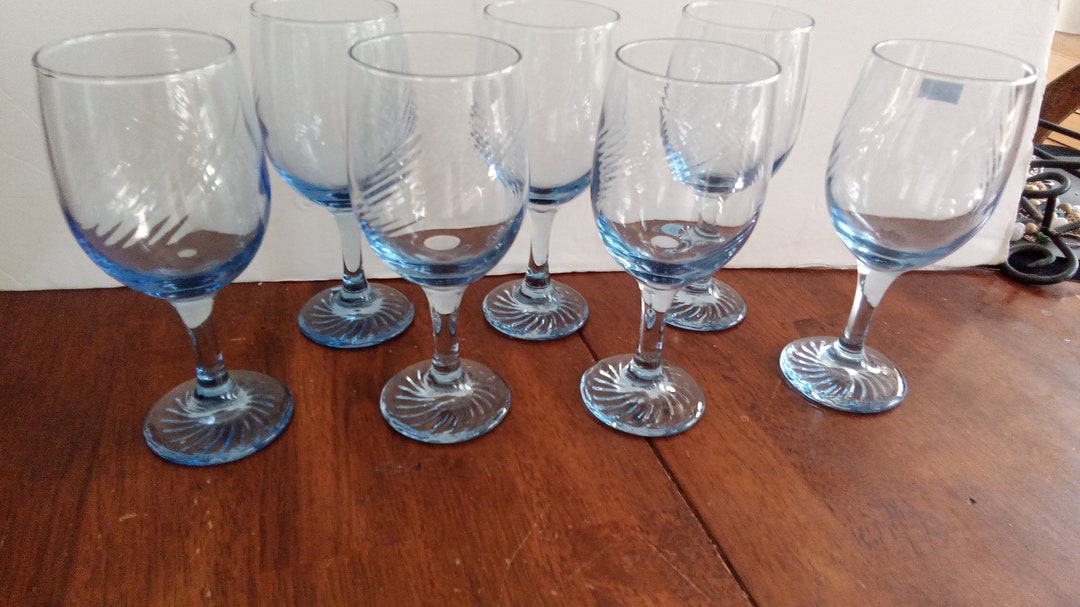Libbey Misty Blue Swirl Sapphire, Light Blue Water/wine Glass, Set of 7 ...