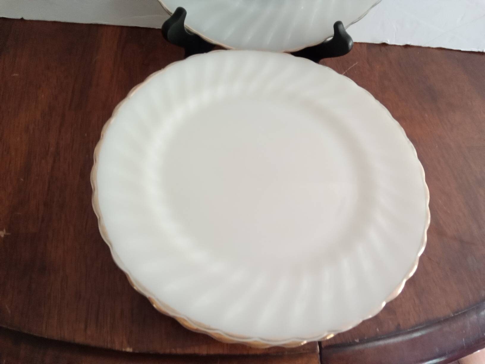 Anchor Hocking Oven Proof Shell Gold Trim 10" Dinner Plates Set of 4 - Etsy