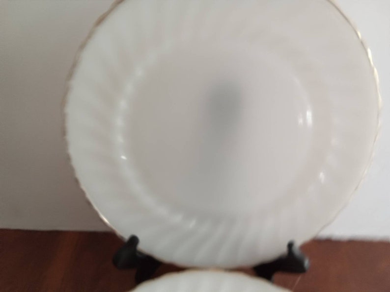 Anchor Hocking Oven Proof Shell Gold Trim 10" Dinner Plates Set of 4 - Etsy