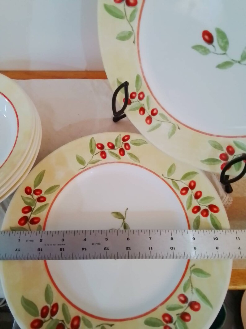 Rare Find Corelle Ultra Radiance Pattern 4 Dinner Plates 10.75" & 4 ...