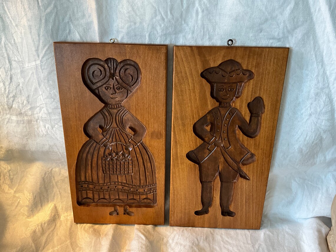 Hanging Wooden Butter Molds Cookie Molds Patriotic Man & Woman Holding ...