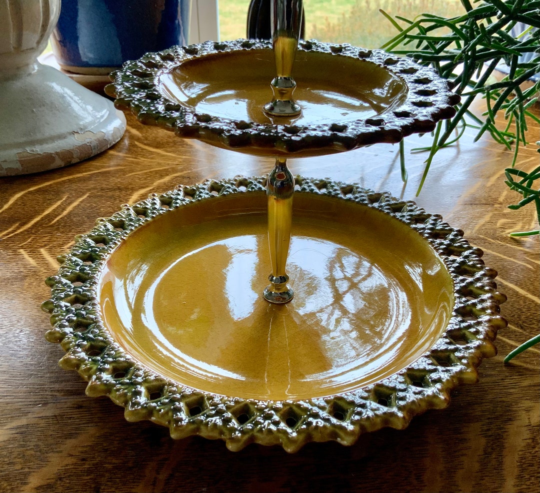 USA Mccoy Pottery Two Tier Server Yellow With Green & Brown Rim - Etsy