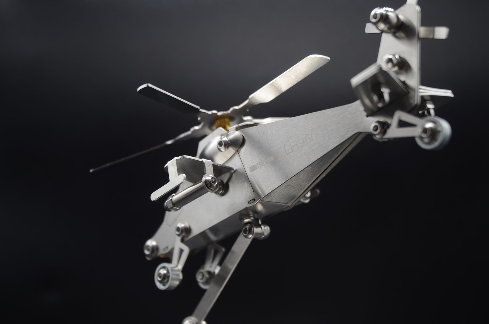 Stainless Steel Classic Helicopter Model Joint Can Mobilize Home ...