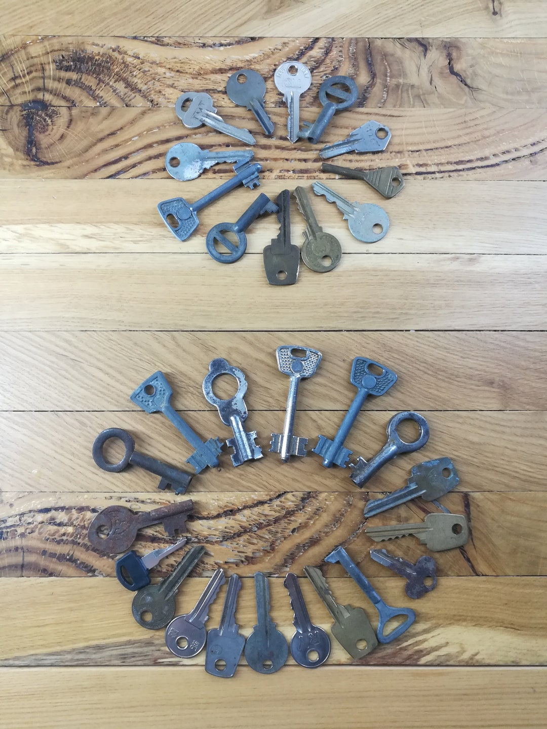 30 Pieces of Old Lock Keys - Etsy