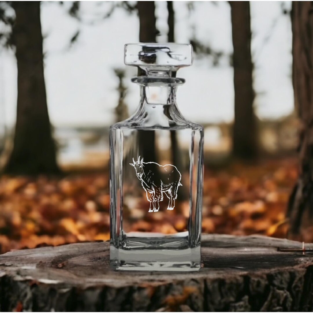 Mountain Goat Decanter 26 Oz Bourbon Whiskey Premium Glass Personalize ...