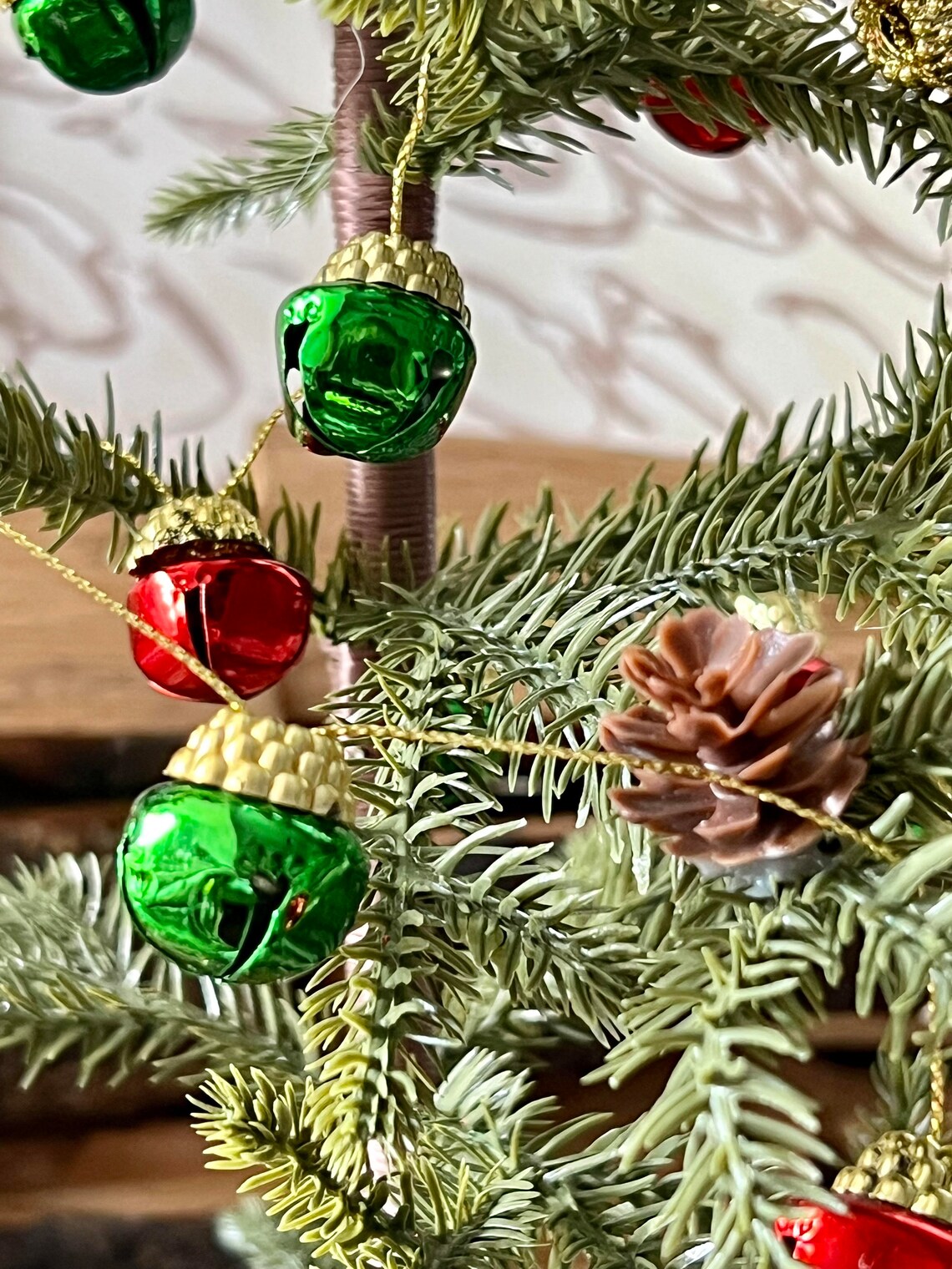 CHRISTMAS TREE With Jingle Bell Chain Holiday Gift Christmas Gift ...