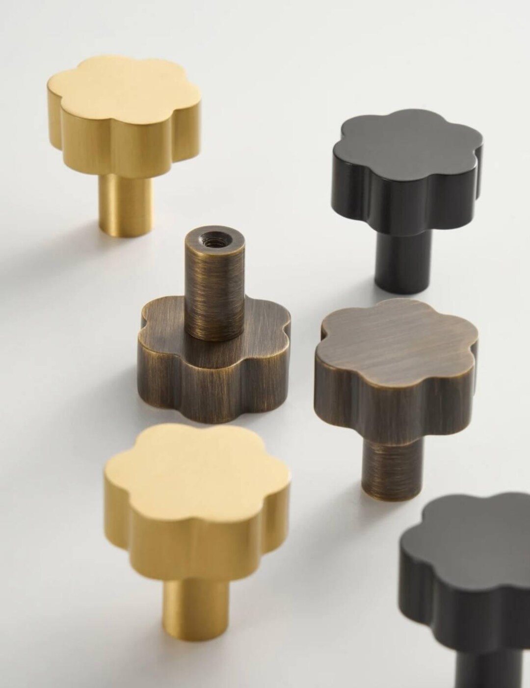 Metal Furniture Bronze Knobs Scandinavian Style Metal Modern Cabinet ...