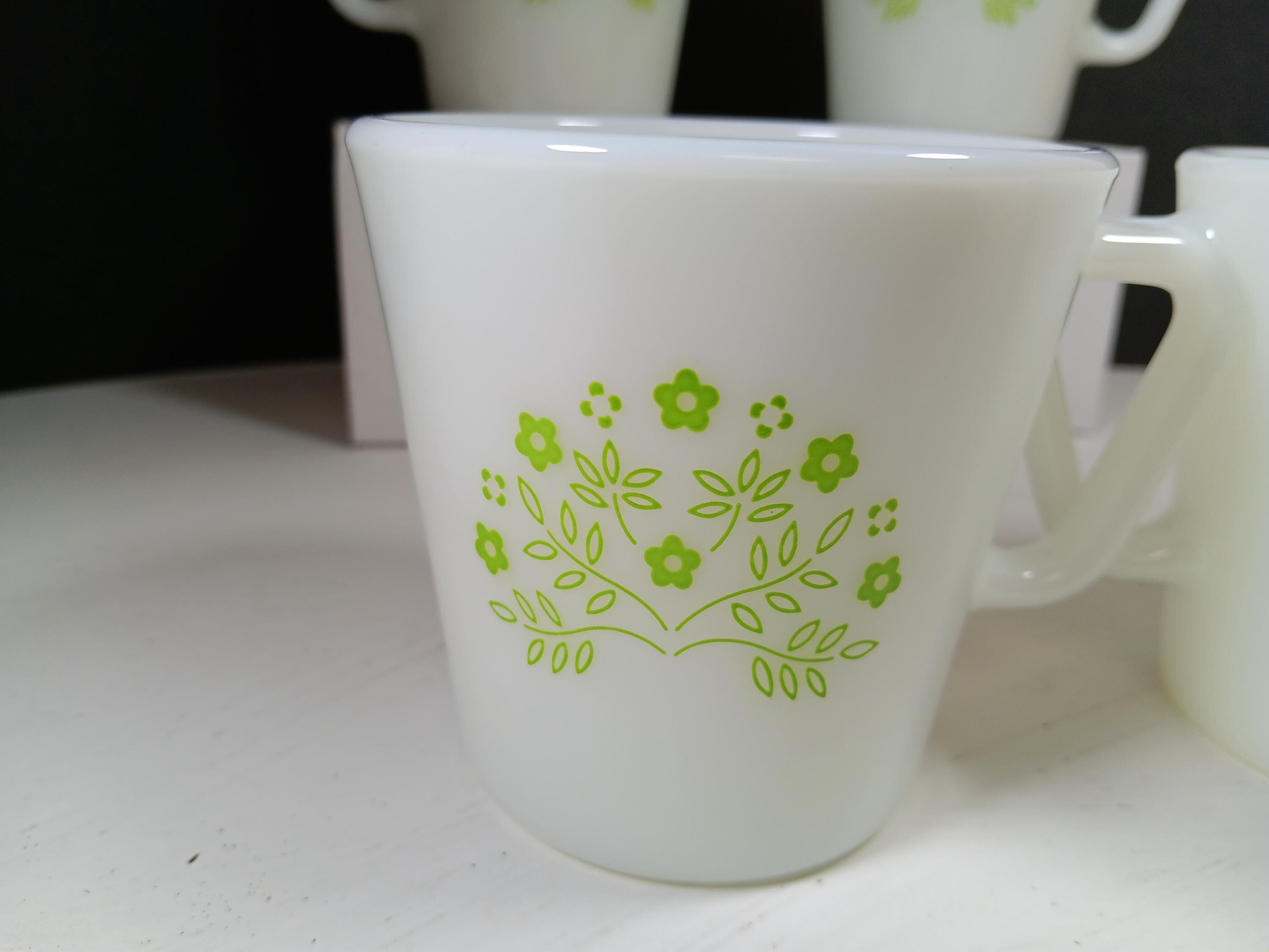 Pyrex Honeydew green Daisies Summer Impressions Mugs 1410 Vintage Pre ...