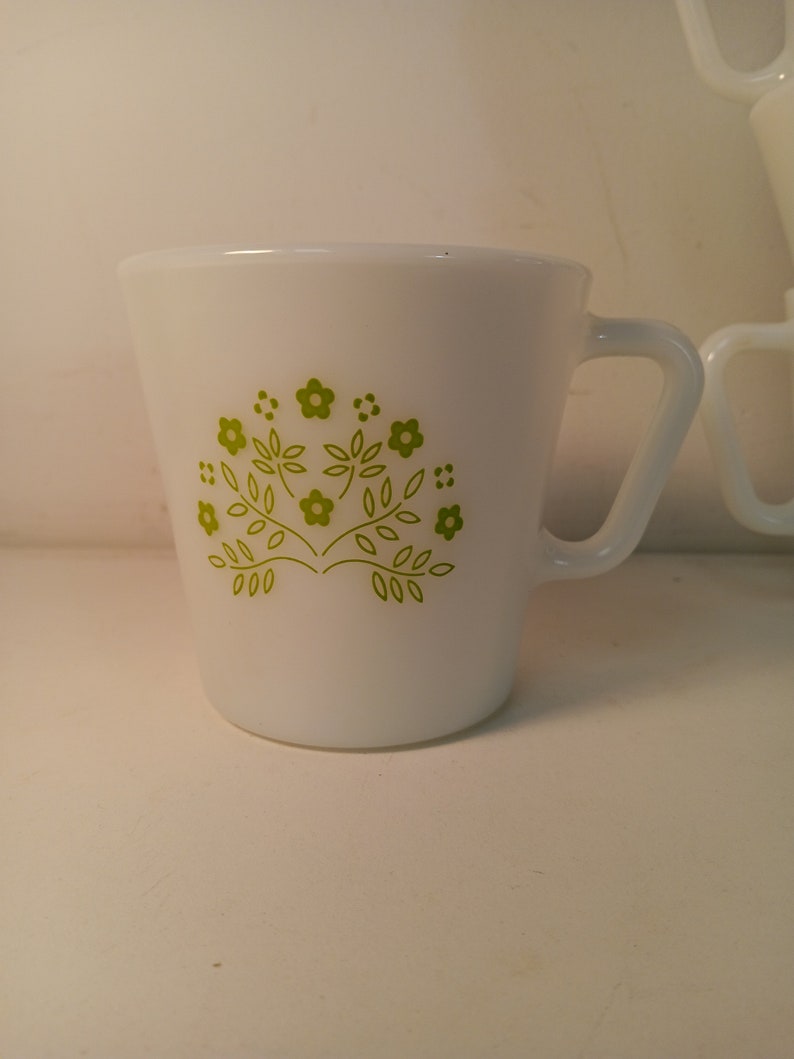 Pyrex Honeydew green Daisies Summer Impressions Mugs 1410 Vintage Pre ...
