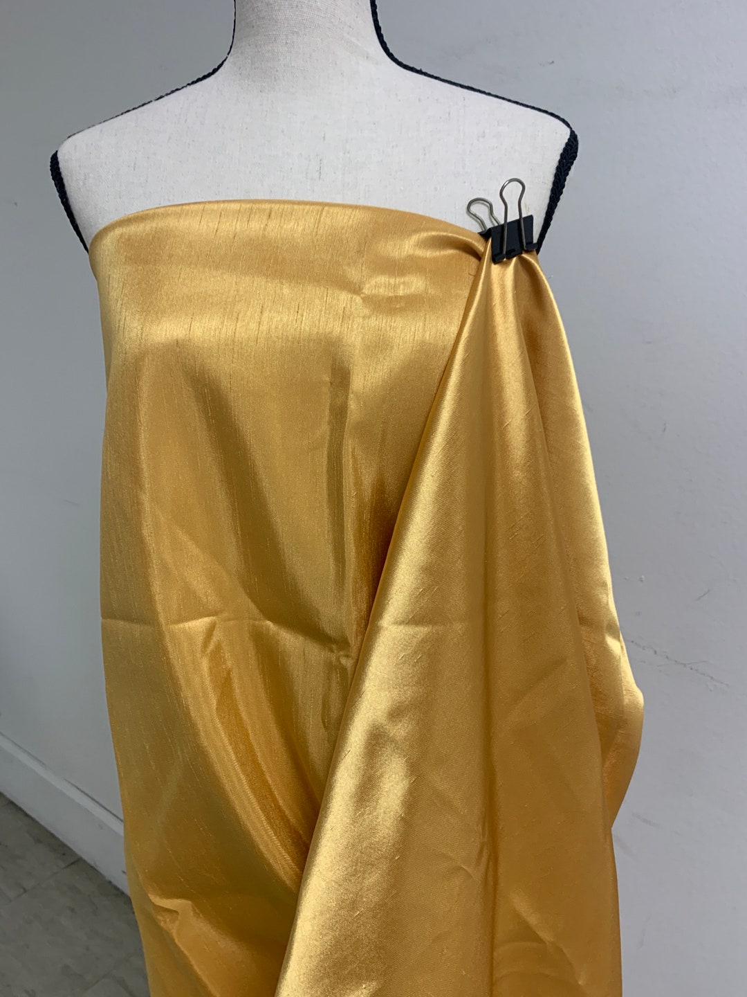 Antique Gold Slub Shantung Fabric Width 58 Inches Polyester Double ...