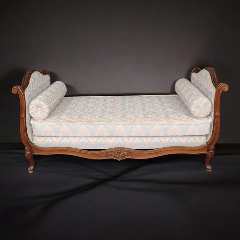 Antique Daybed - Etsy