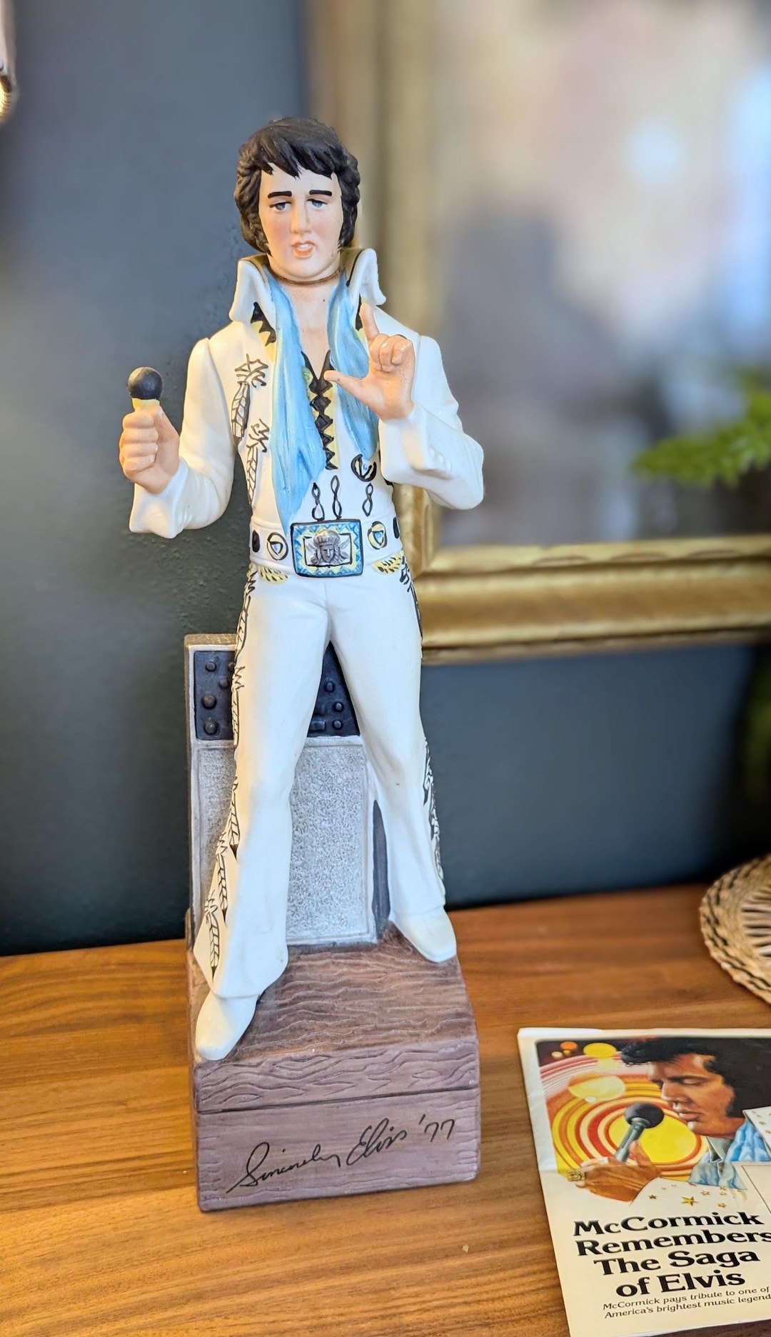 1977 Mccormick Elvis Whiskey Decanter Music Box Vintage Elvis Presley ...