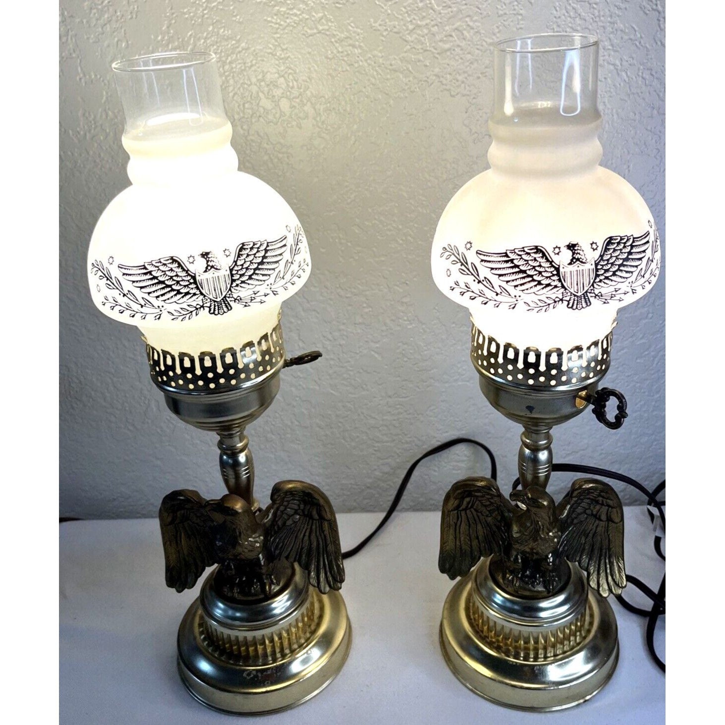 Pair Eagle Federal Style Brass MCM Table Lamps With Frosted - Etsy
