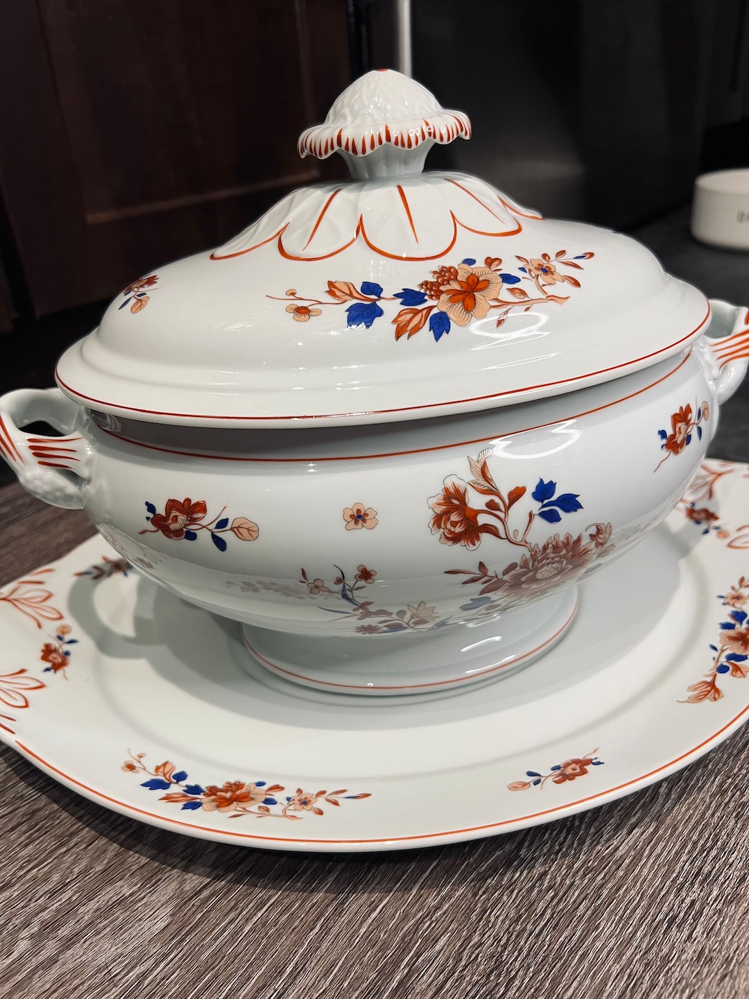Vintage 20th Century Mottahedeh Vista Alegre Tureen and Under Plate ...