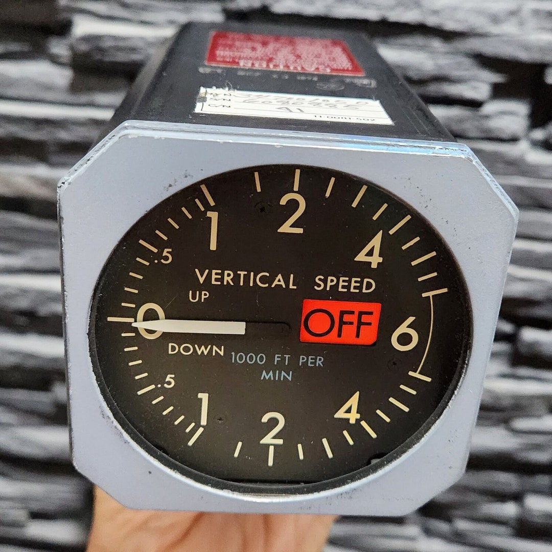 Delta Airlines L-1011 Lockheed Tristar Pilots Vertical Speed Indicator ...