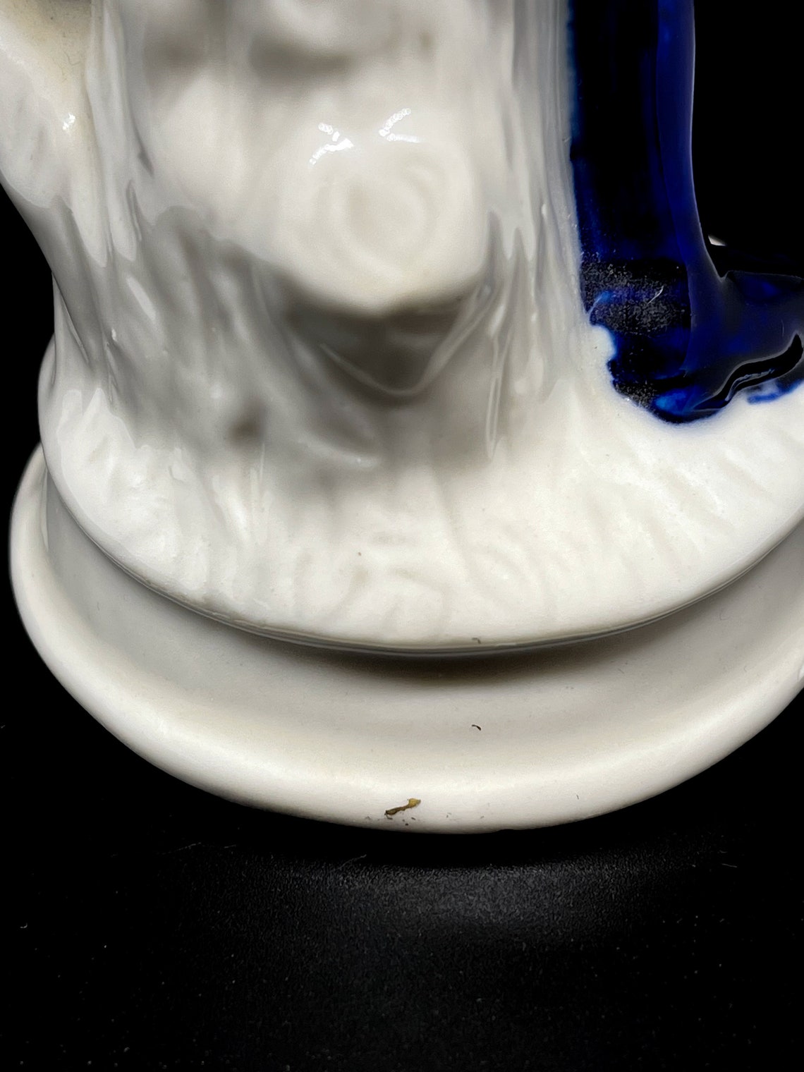 Vintage Blue & White Colonial Man W/lute Porcelain Figure - Etsy