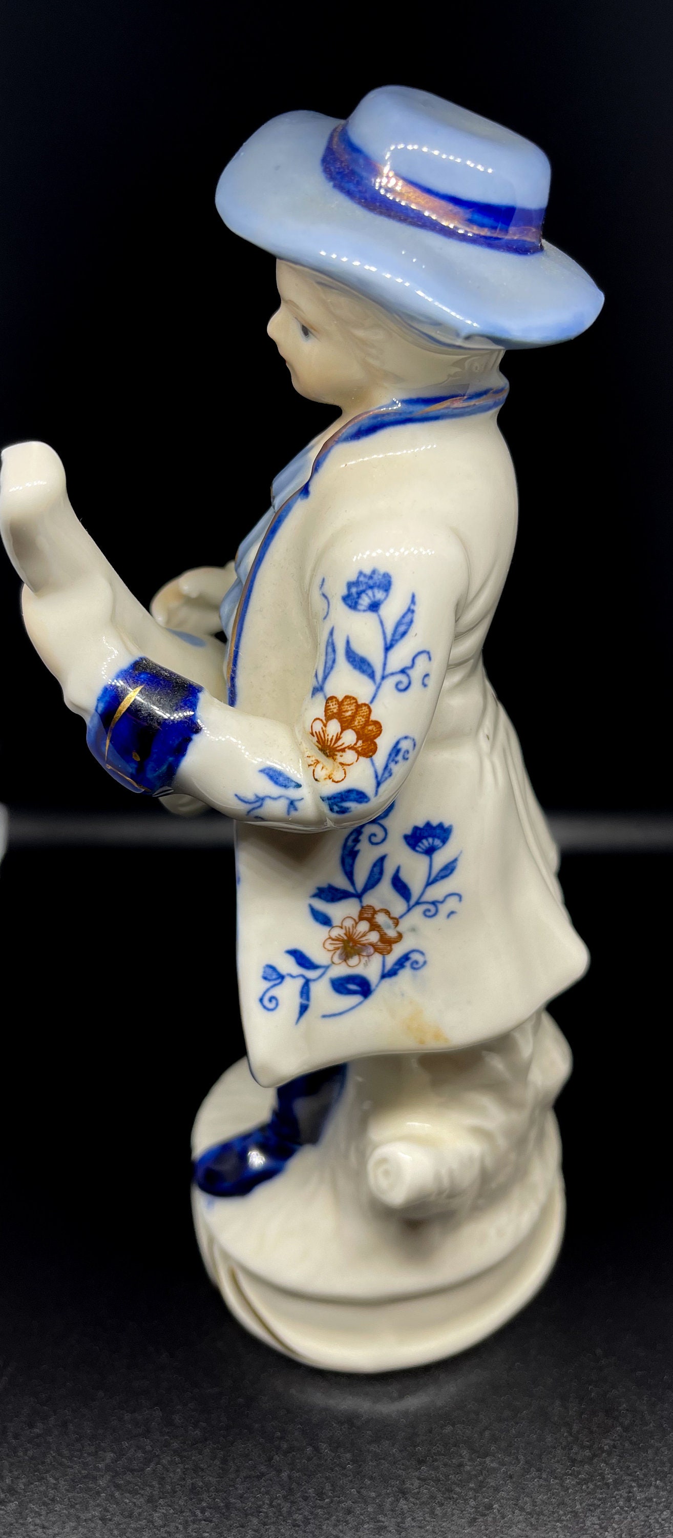Vintage Blue & White Colonial Man W/lute Porcelain Figure - Etsy