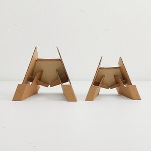 Glueless Cardboard Mini Easel Template: DIY Phone, Card, Photo Holder ...