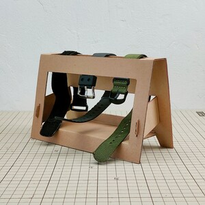 Cardboard Watch Stand Template: DIY Printable Pattern (glueless ...