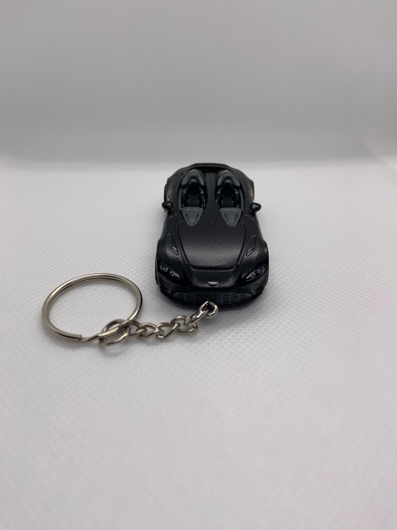 Aston Martin V12 Speedster Hot Wheels Keychain - Etsy