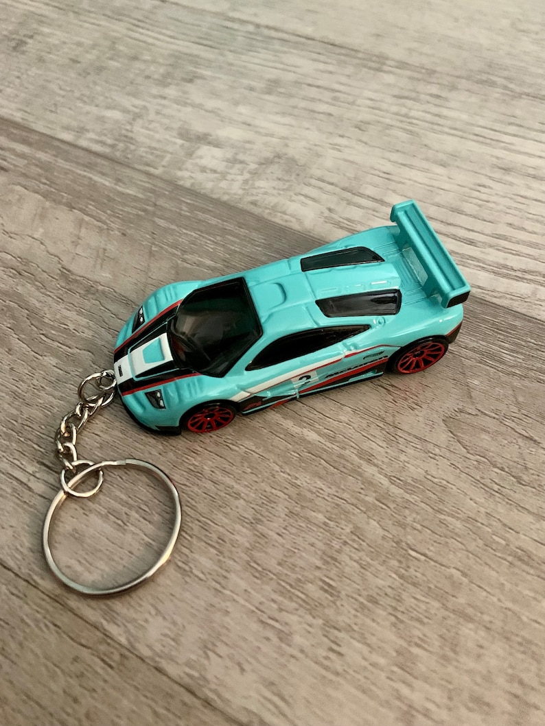 Mclaren F1 GTR Hot Wheels Keychain - Etsy