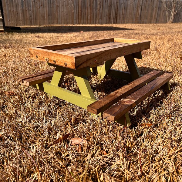 Chicknic Table - Etsy