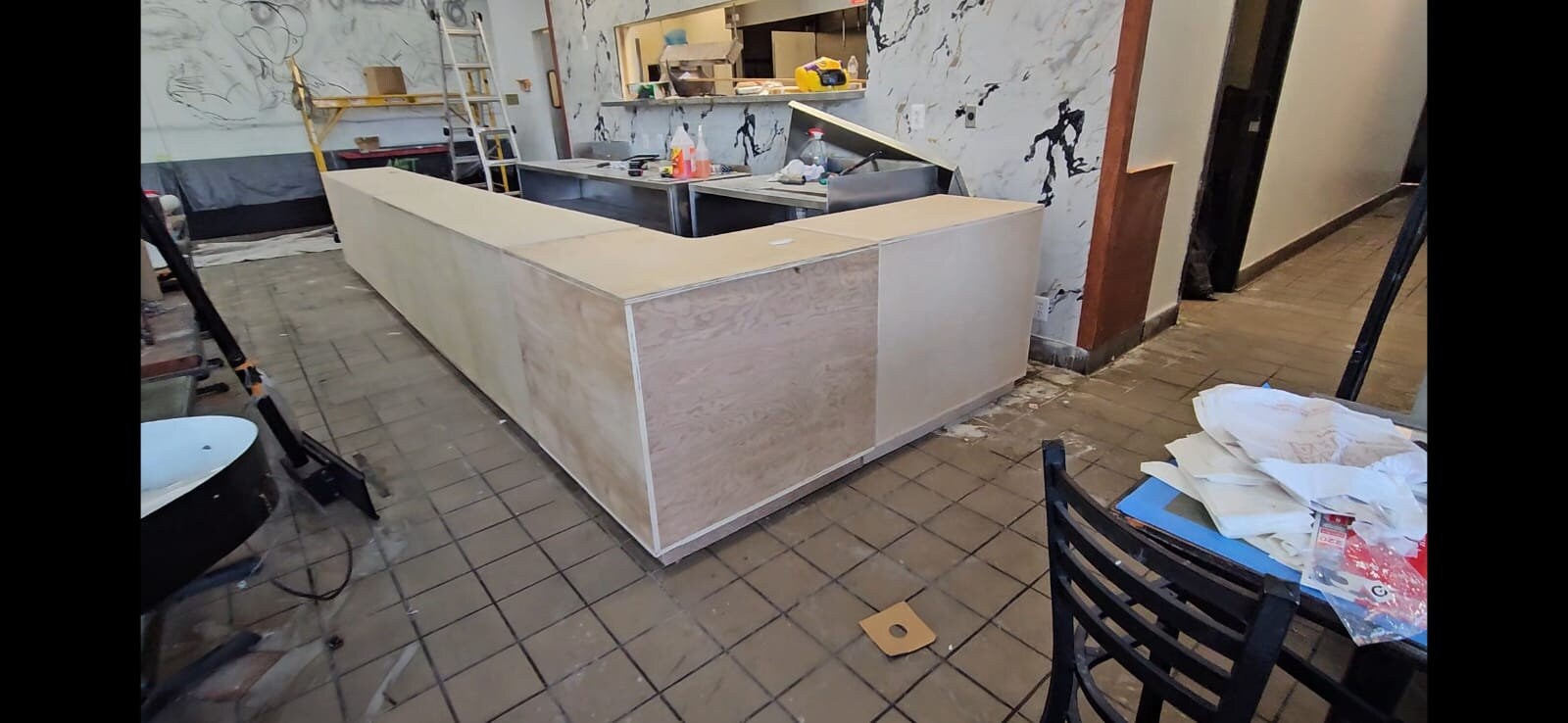 Cash Counter Modular Design CNC 19ft X 8ft, Bar Counter, 4 Components ...