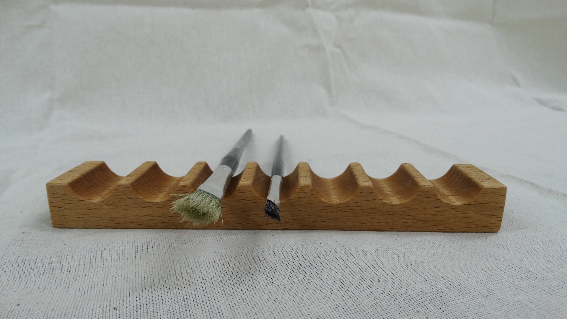 Paint Brush Rest, Gift for Painter, Handcrafted Brush Rest, Artist ...