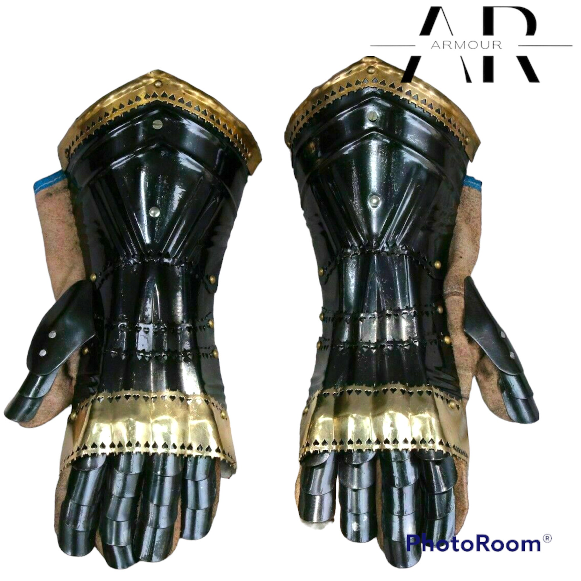 Fully Wearable Gothic Dark Medieval Pair of Gauntlets Knight Gloves ...