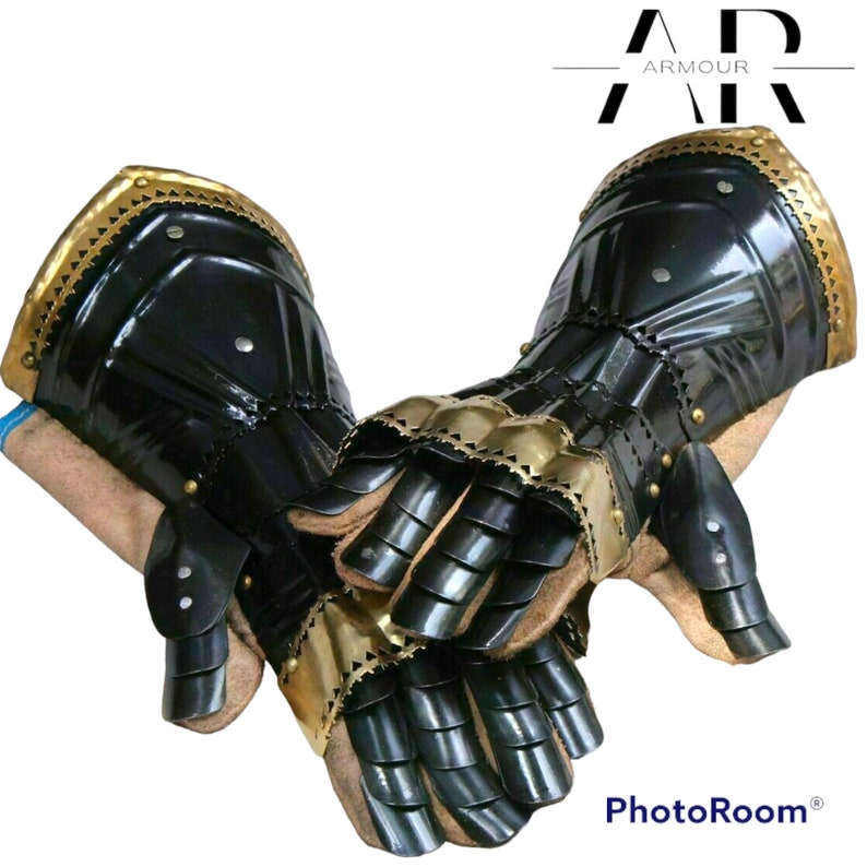 Fully Wearable Gothic Dark Medieval Pair of Gauntlets Knight Gloves ...