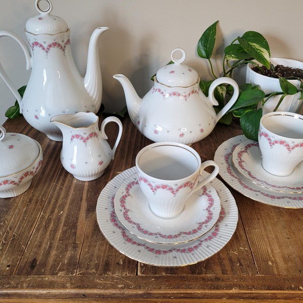 Von Henneberg Tea Set - Etsy