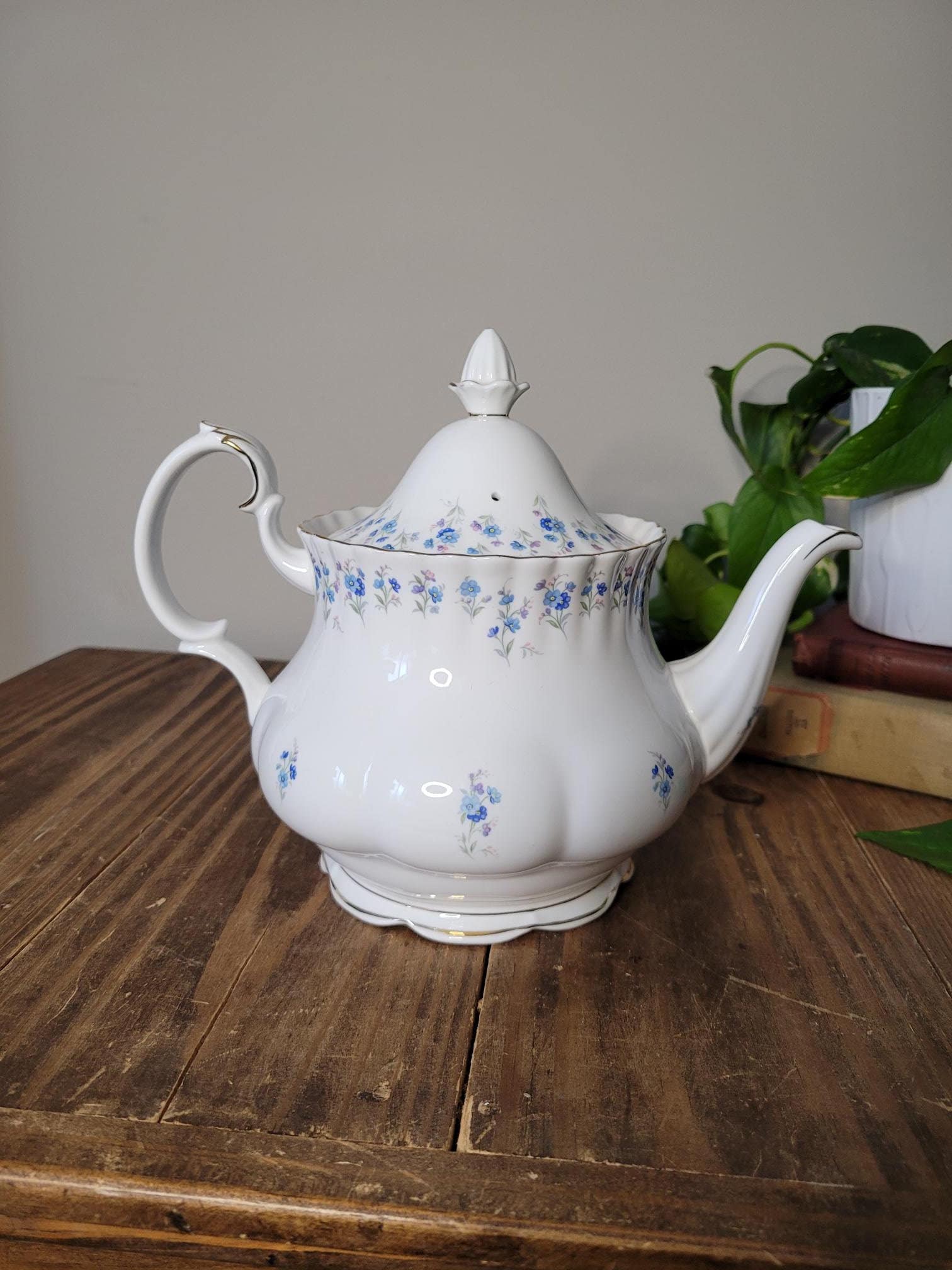Royal Albert Memory Lane Teapot Vintage Memory Lane Teapot - Etsy