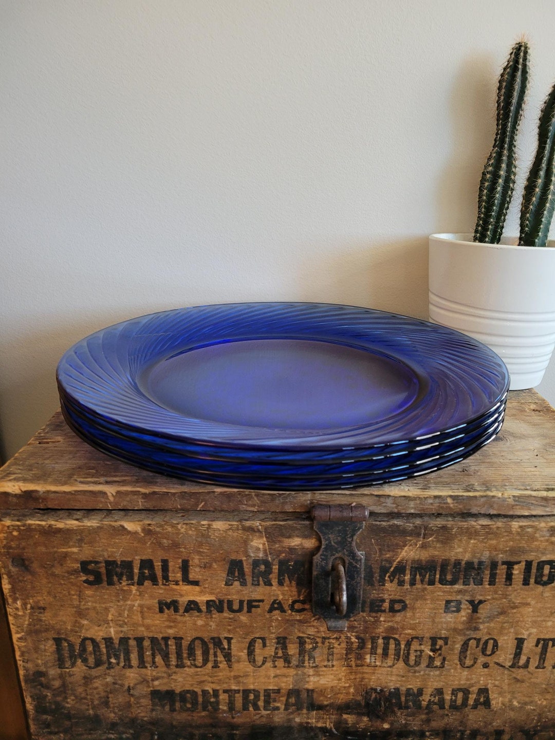 Vintage Pyrex Festiva Cobalt Blue Swirl Large Dinner Plates | Set of 4 ...