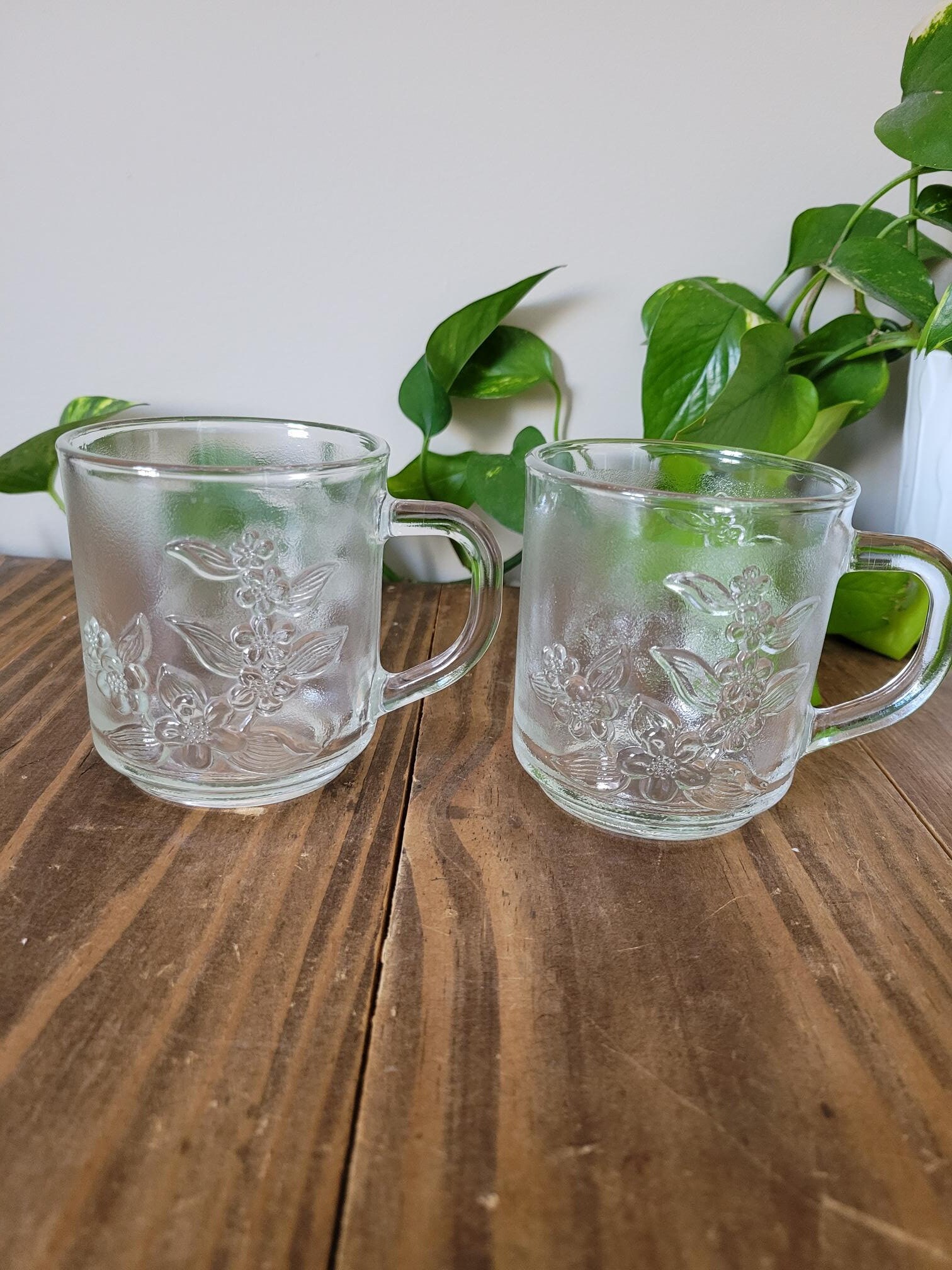 Vintage KIG Indonesia Floral Clear Glass Coffee Mugs Pretty Vintage ...