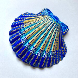 Hand Painted Scallop Shell. - Etsy UK
