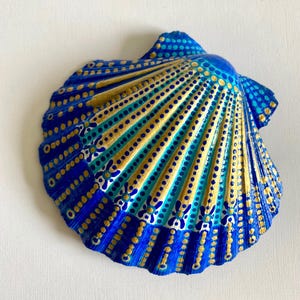 Hand Painted Scallop Shell. - Etsy UK