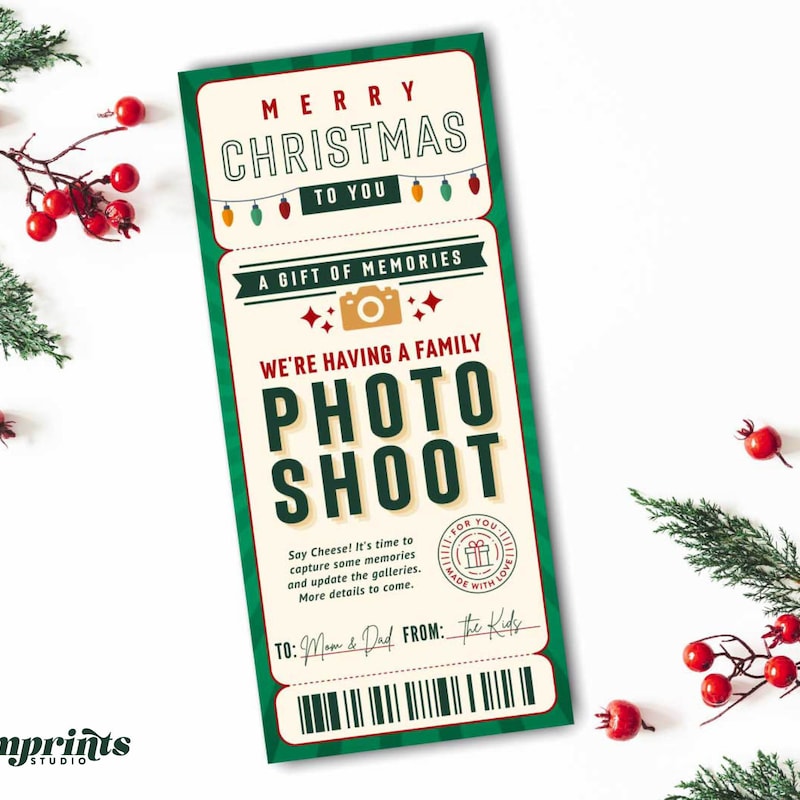 Photo Gifts of Family - 60+ Gift Ideas for 2025