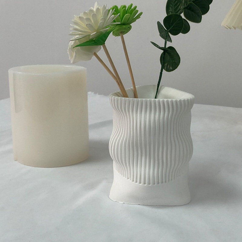 Gypsum Vase Mold - Etsy